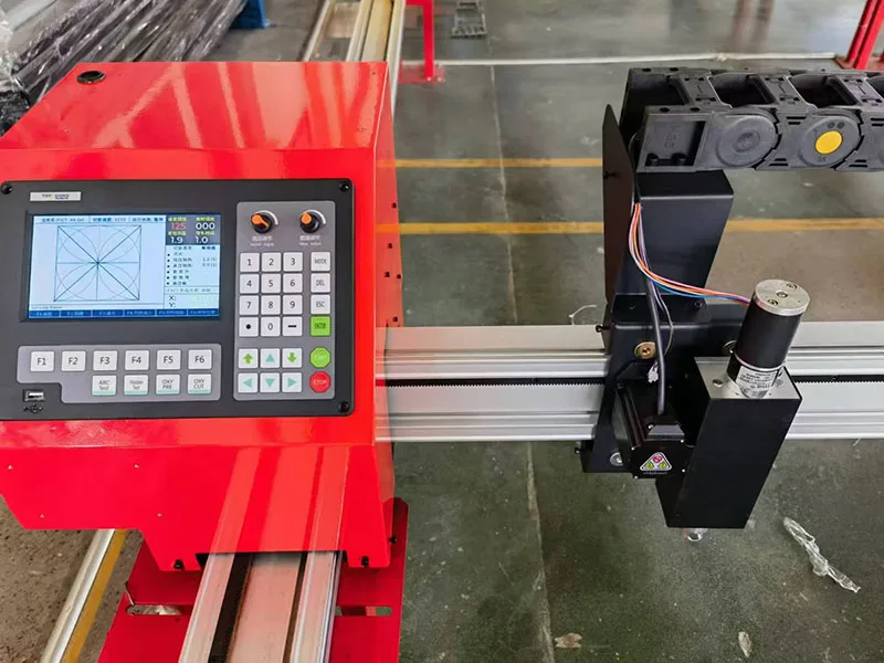CNC Plasma Cutting Machine Gantry Easy Carry 120A Toploong LOTOS Step ...