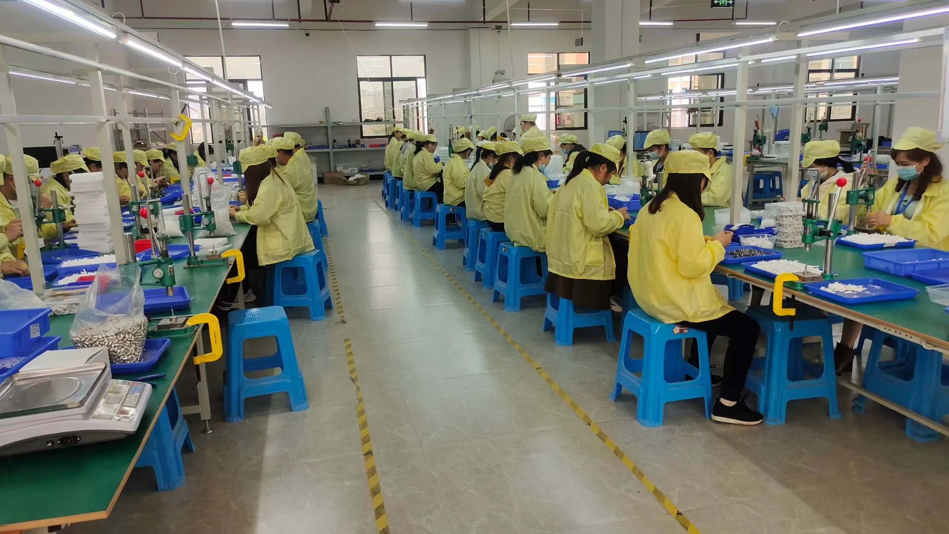 Full Ceramic Empty Disposable Vape Cartridges Flat Tip 0.8/1ml