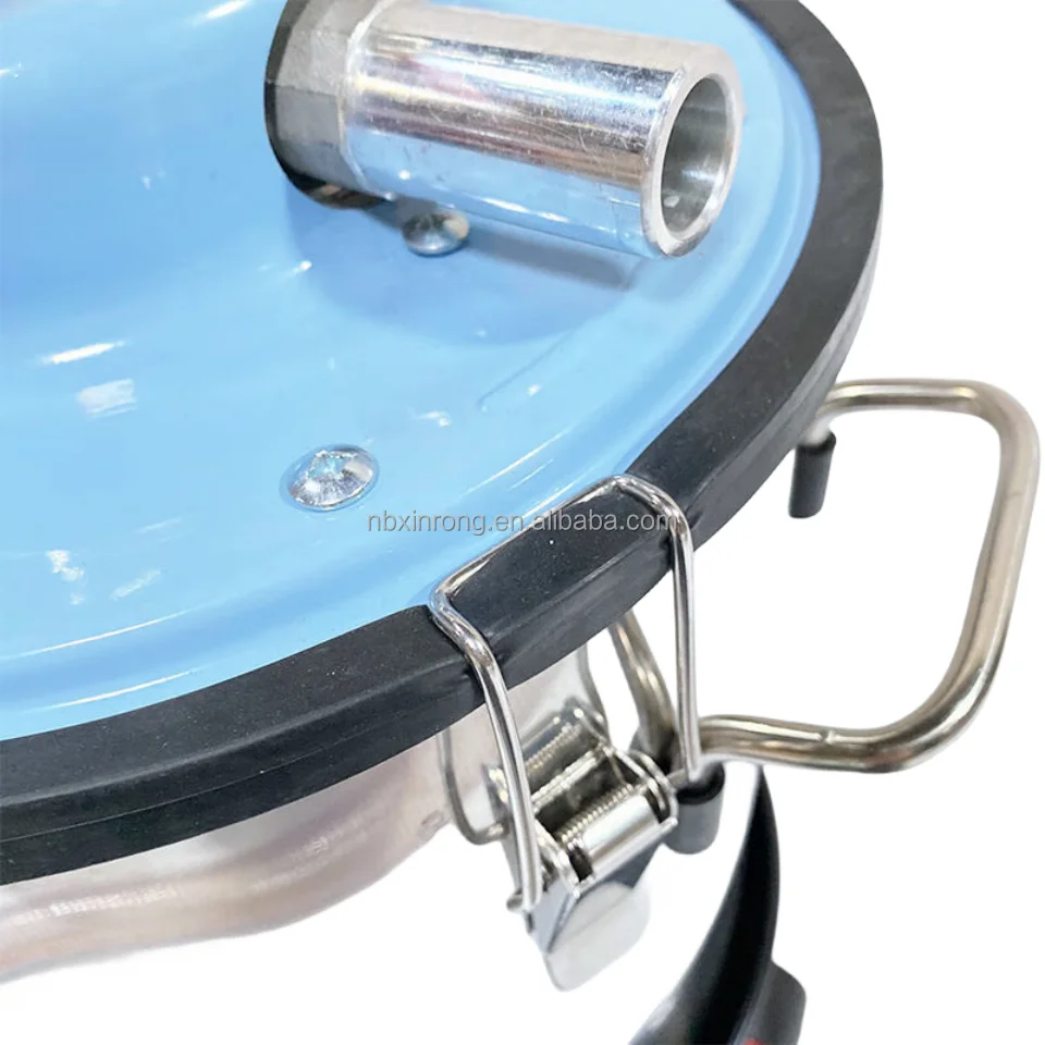 IMPA 590722 Industrial Portable Pneumatic Vacuum Cleaners V-500