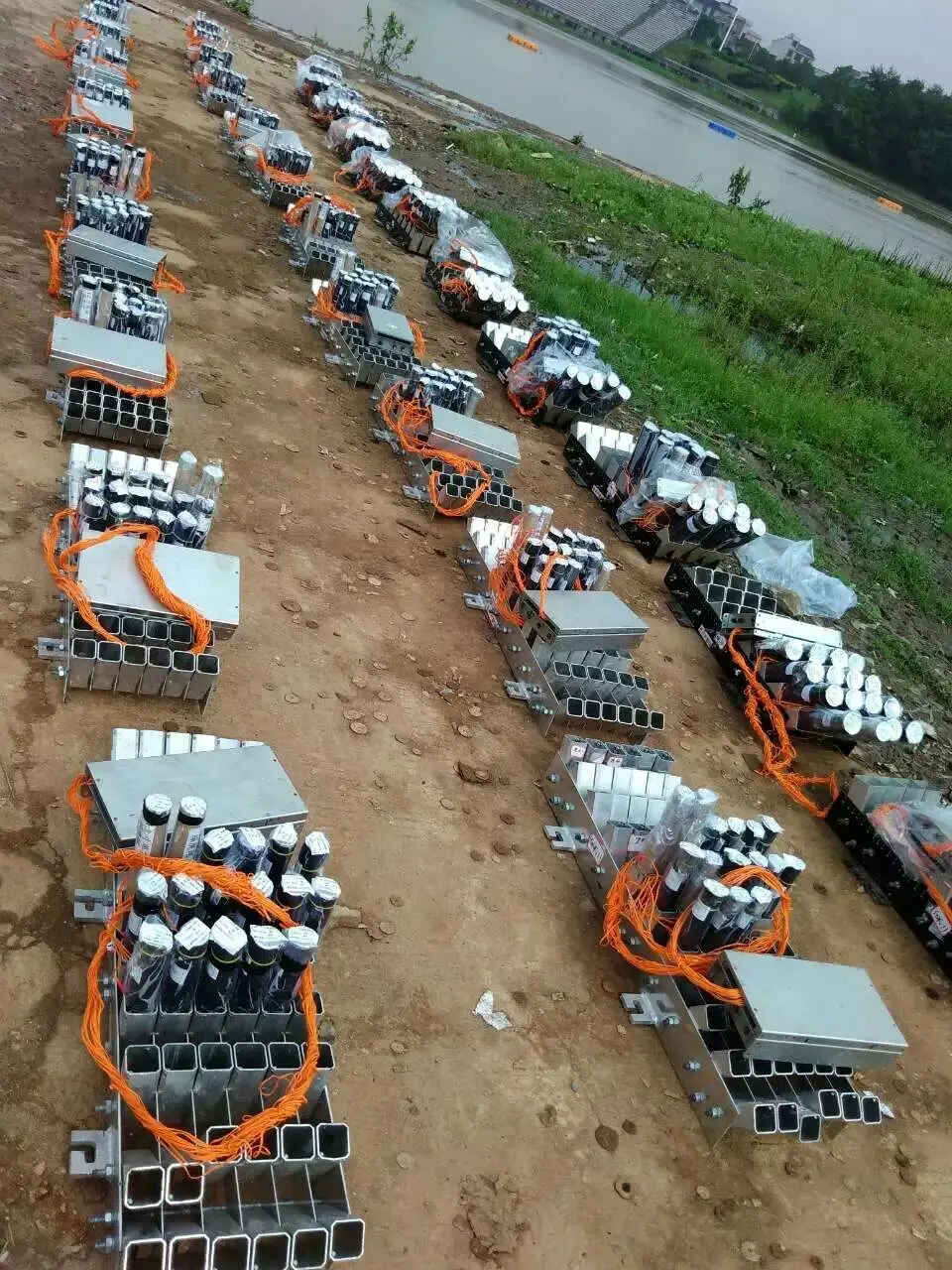 Smile Face 1.2" 20 Shots Fireworks Rack - Special Effects