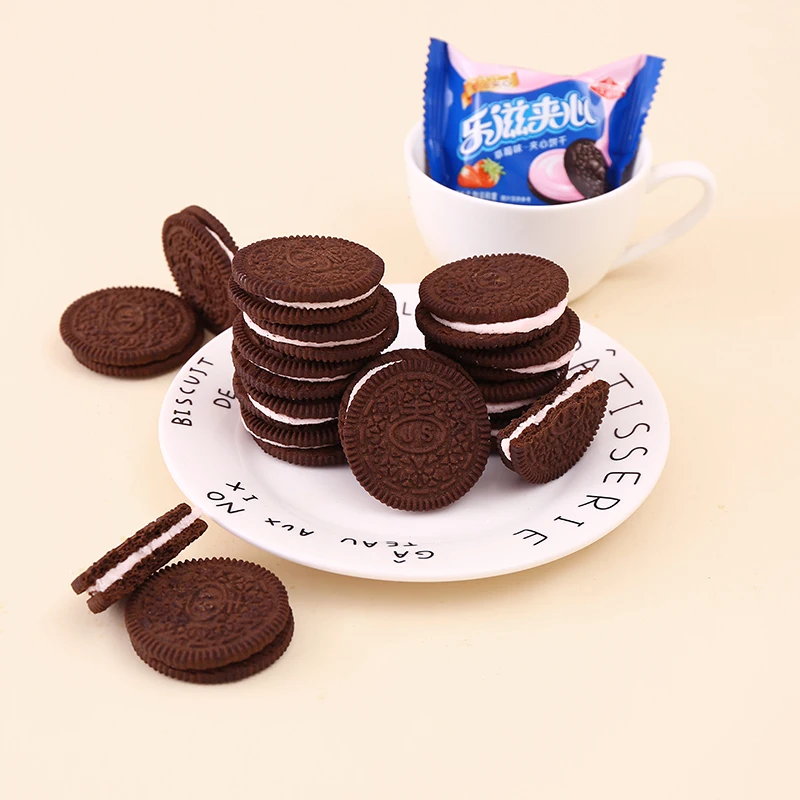 Wholesale Sandwich Strawberry Biscuits Chocolate Sandwich Halal Snacks ...