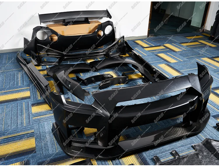 Car Body Kit GTR R35 Upgrade N Style Half Carbon Car Bumper for Nissan ...