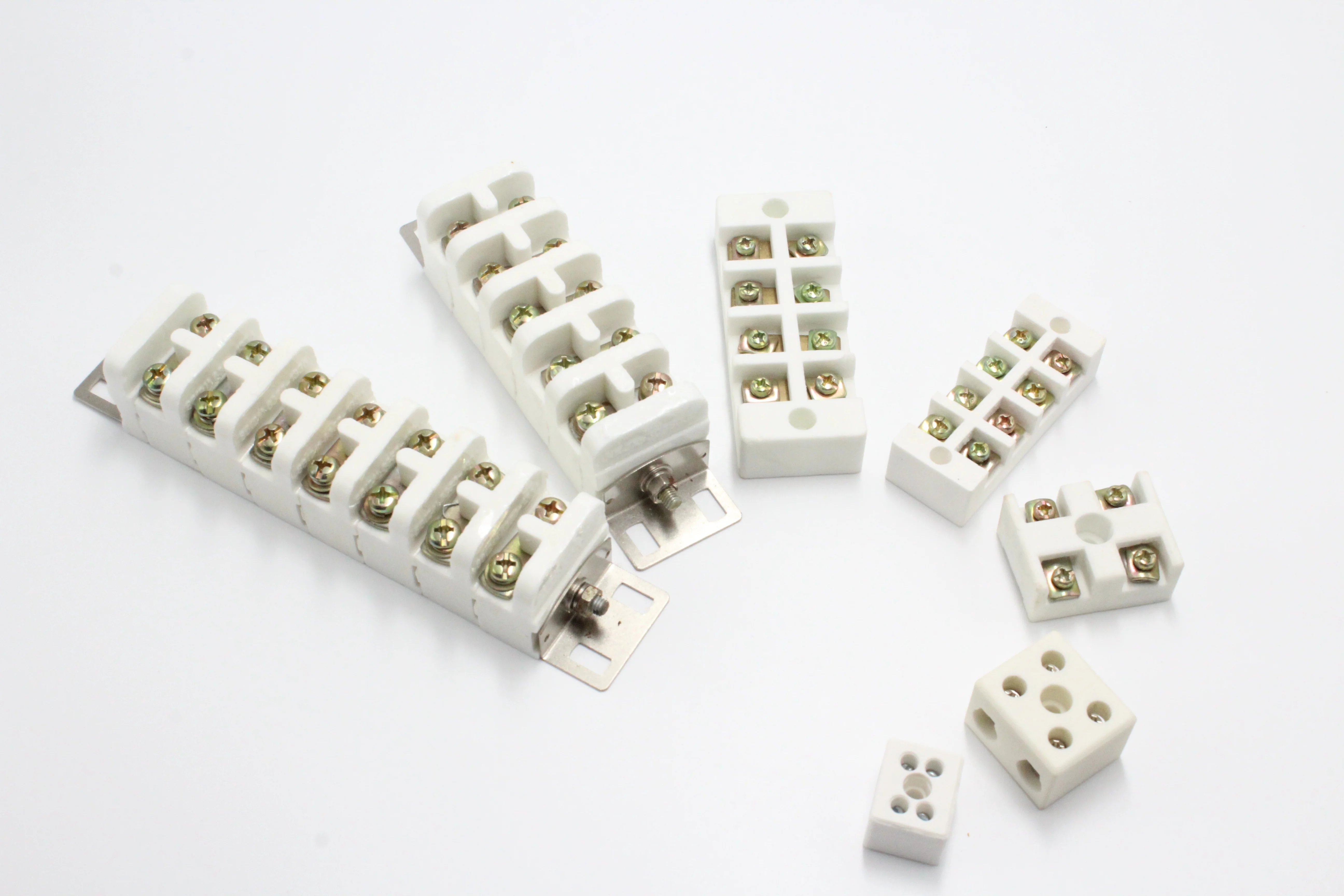 High Temperature Terminal Connectors Electrical Steatite Ceramics ...