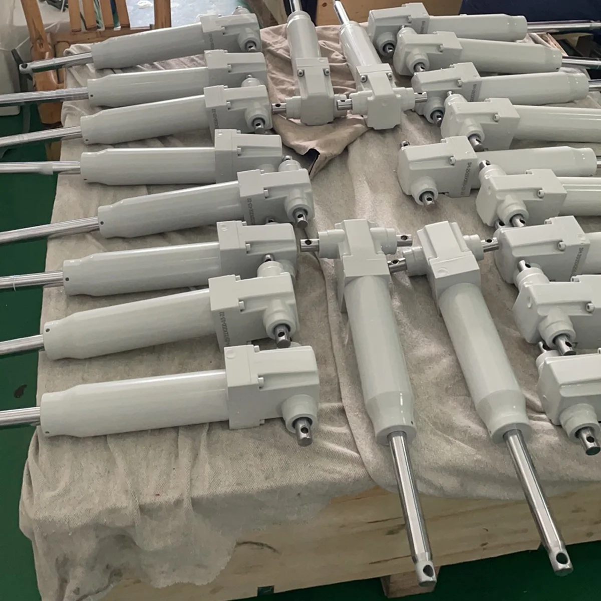 Hydraulic Actuator Hydraulic Pump Hydraulic Cylinder For Emergency And ...