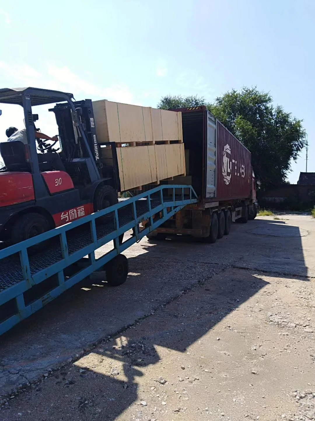 Traverse Move Conveyor Compact Design Electrostatic Powder Coating Line ...