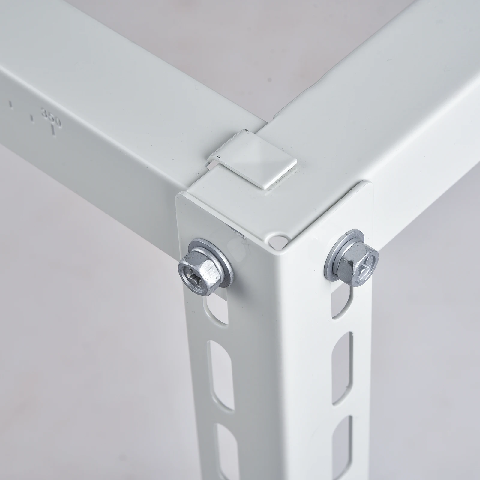 Quick Adjustable Brackets for Double Decker Metal AC Stand