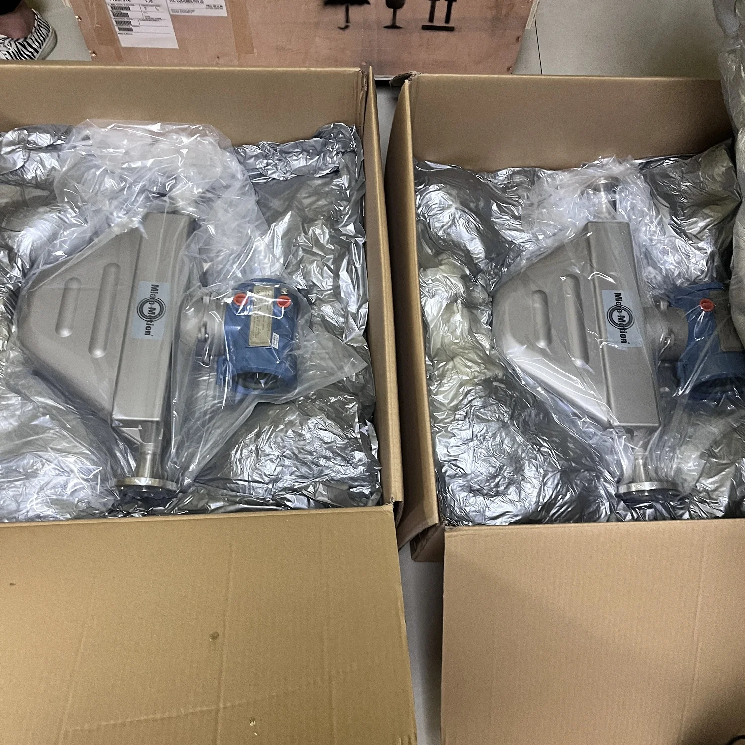 Micro Motion 1700 and 2700 Transmitters - Precision & Reliability