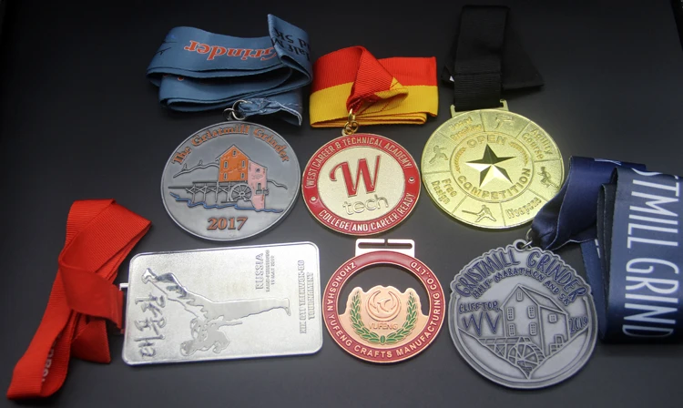 Cheap Custom Sport Medallion Coin Gifts Presentation Medal With Velvet ...