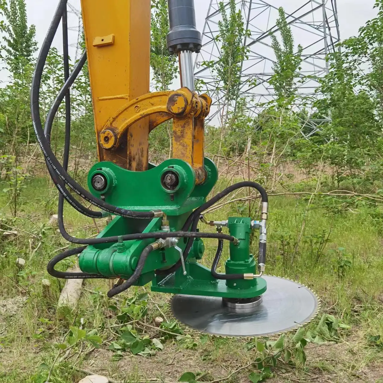 Hydraulic Forestry Wood Mulcher Saw Head Attachment - Buy Hydraulic Saw ...