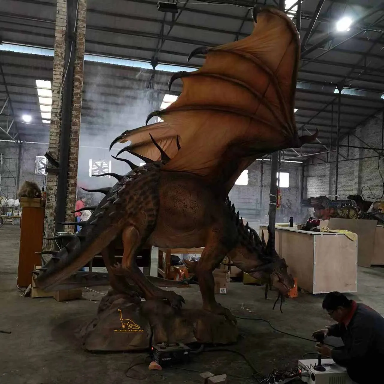 Animatronic Animals Realistic Animatronic Life Western Dragon Spray ...