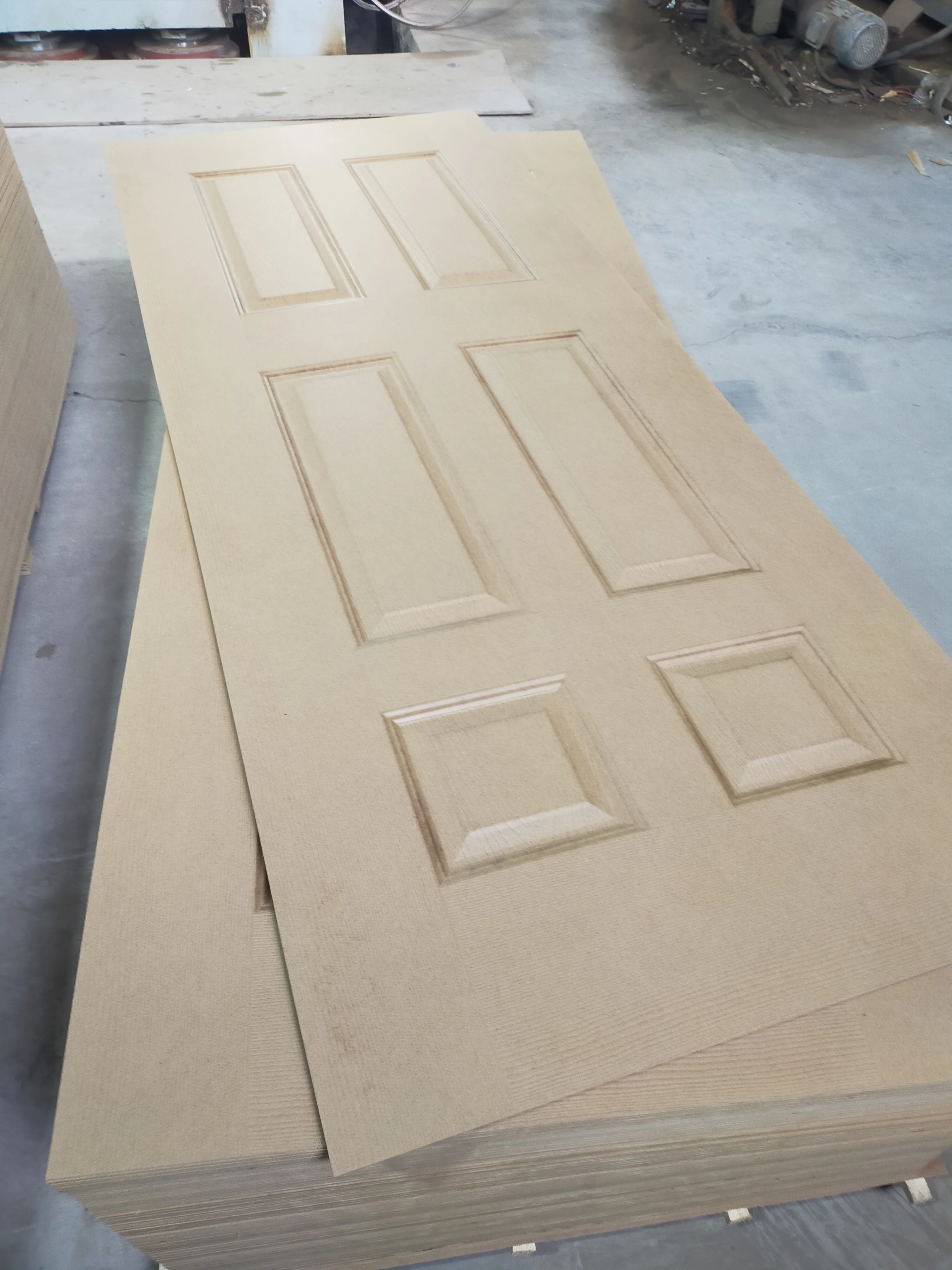 Consmos Flush White Economic Prices HDF Moulded Door Skin