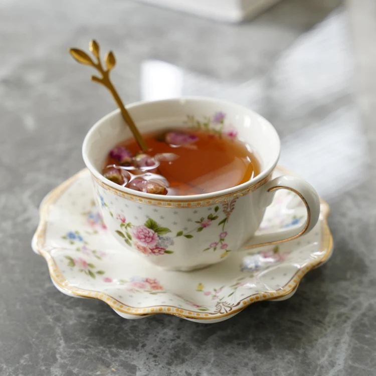 Chinese New Design Pink Flower Pattern Porcelain Bone China Tea Cup Set ...