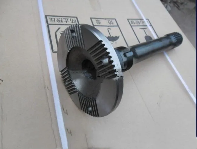 HOWO AC16 Axle Flange 4/8 Holes Thru Shaft AZ9981320147