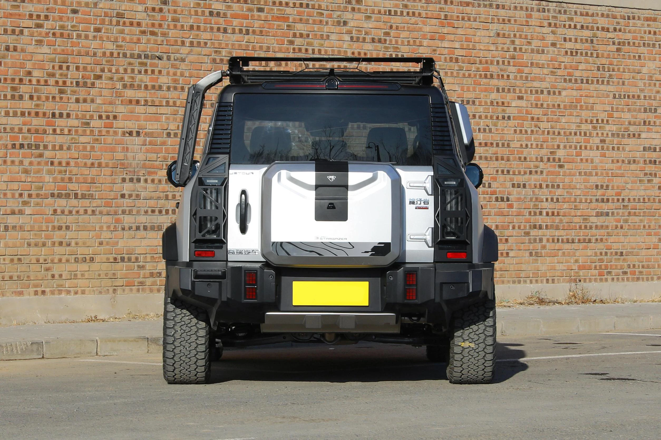 Chery Jetour Traveller - Ultimate off Road SUV Experience