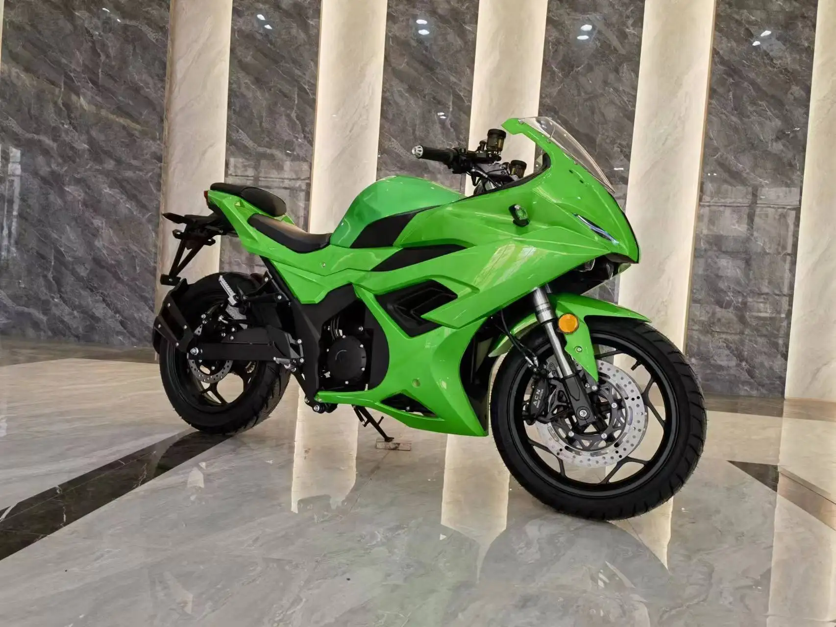 2025 250cc-300cc Electric Racing Scoot Motorcycle - 72v 2000w