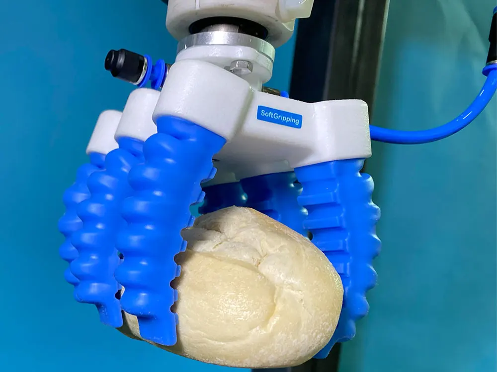 Softgripping Robotic Finger for Universal Robot Ur10e