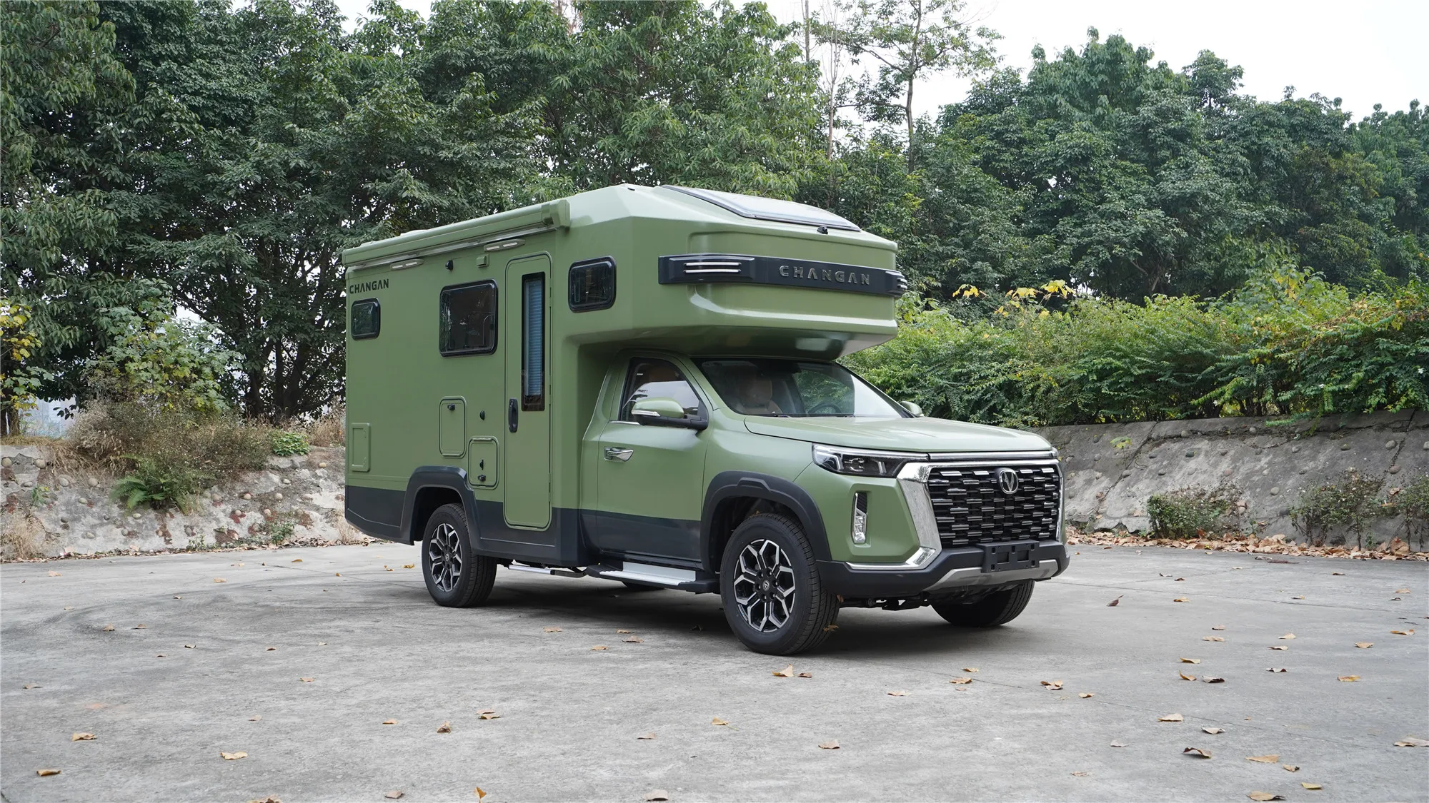 Off-road Rv Camper Luxury Travel Trailers Changan Fengjing Rv Camper ...