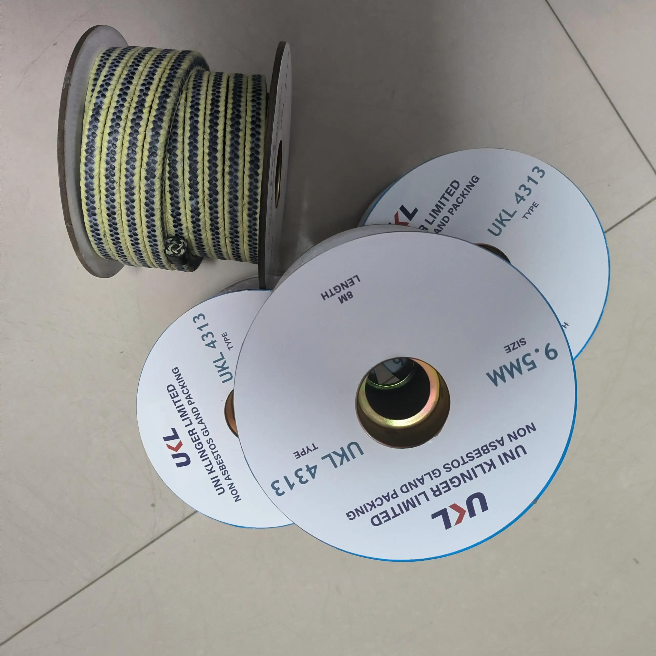 Klinger Expansion - PTFE Graphite Gland Packing with Aramid Corner