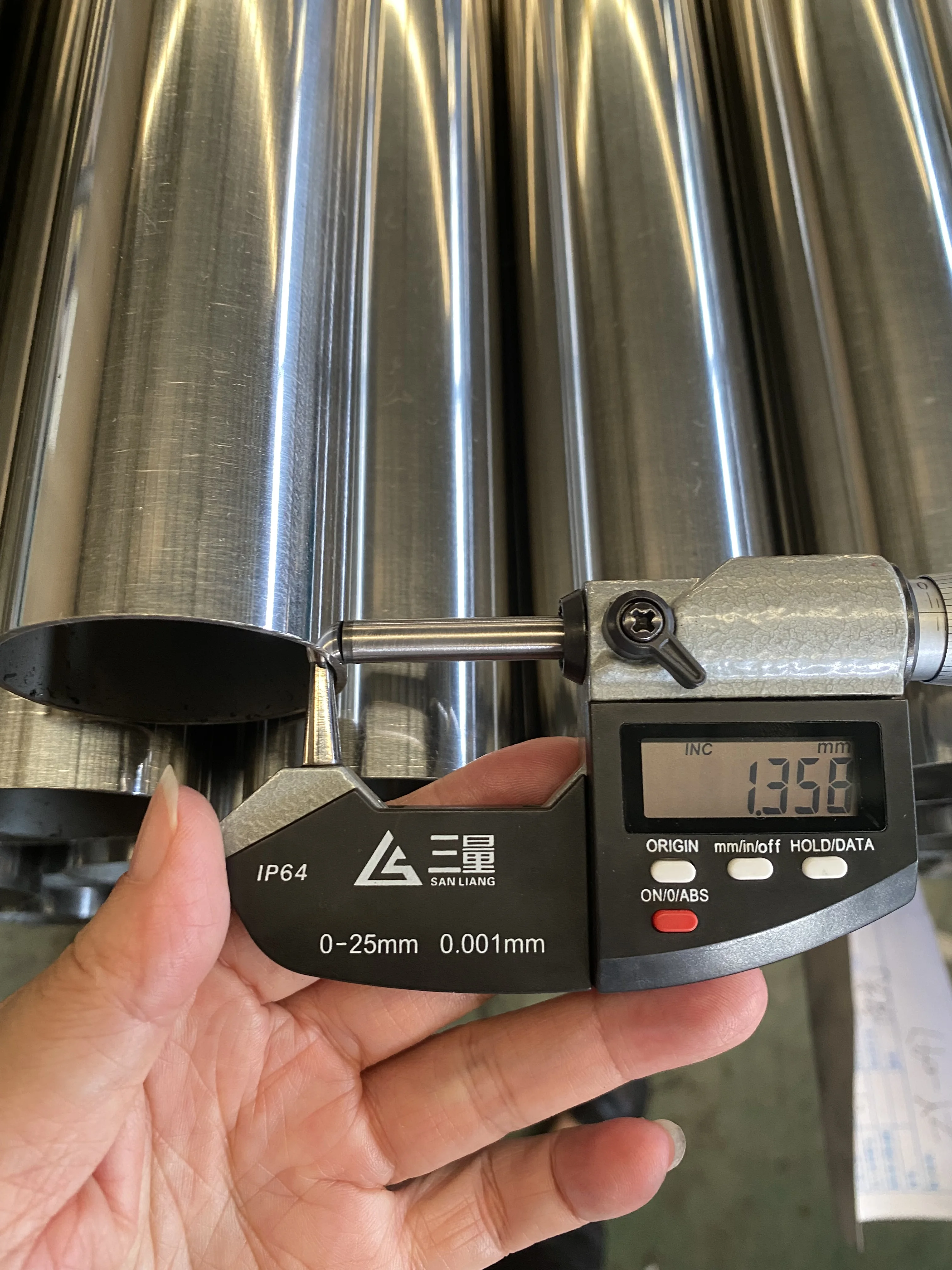 Wholesale Inox Manufacturer Astm Decorative Welded Tube Mirror Polished ...
