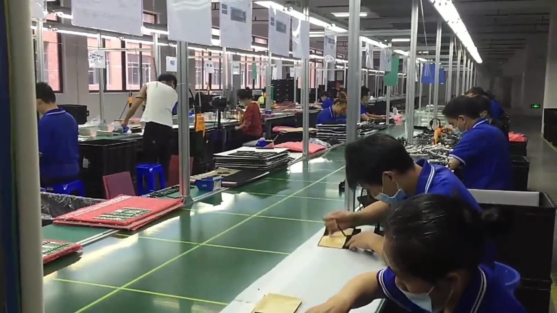 Factory Manufactured Box Assembly Line With Working Table - Buy Led ...