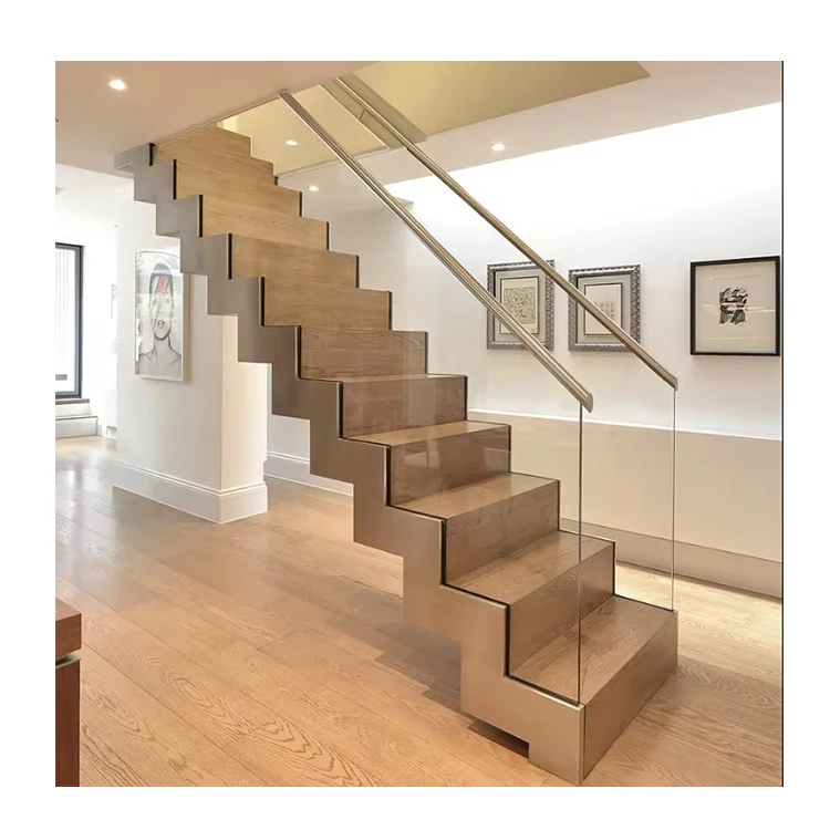 Luxury Villa Staircase - Double Side Stringer Oak Treads