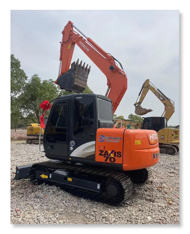 Used HITACHI 70 Japan Original Design Hydraulic Crawler Excavator ...