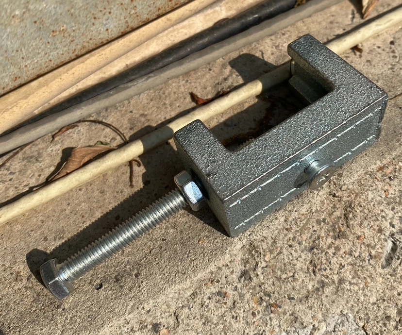 Galvanized ductile iron screw beam clamp C-type pipe clamp fittings ...