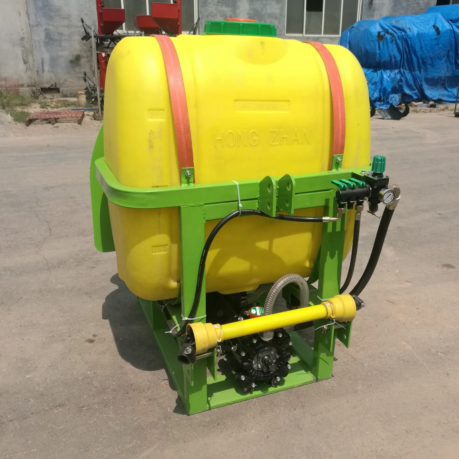 High Efficiency Agricultural Sprayer - 40HP Tractor PTO