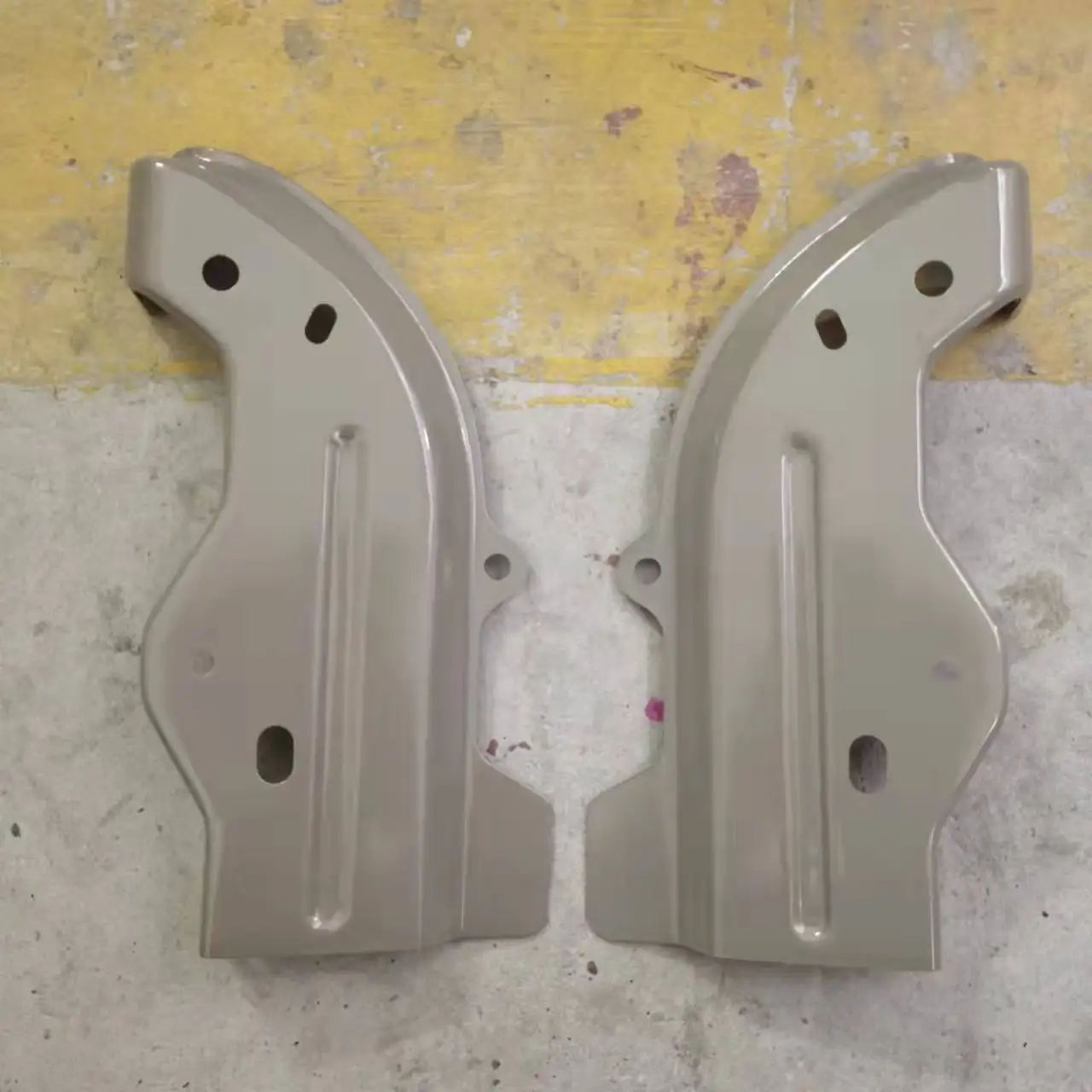 High Quality Tesla Fender Bracket 1100382-so-a/1100383-so-a For 2019 ...