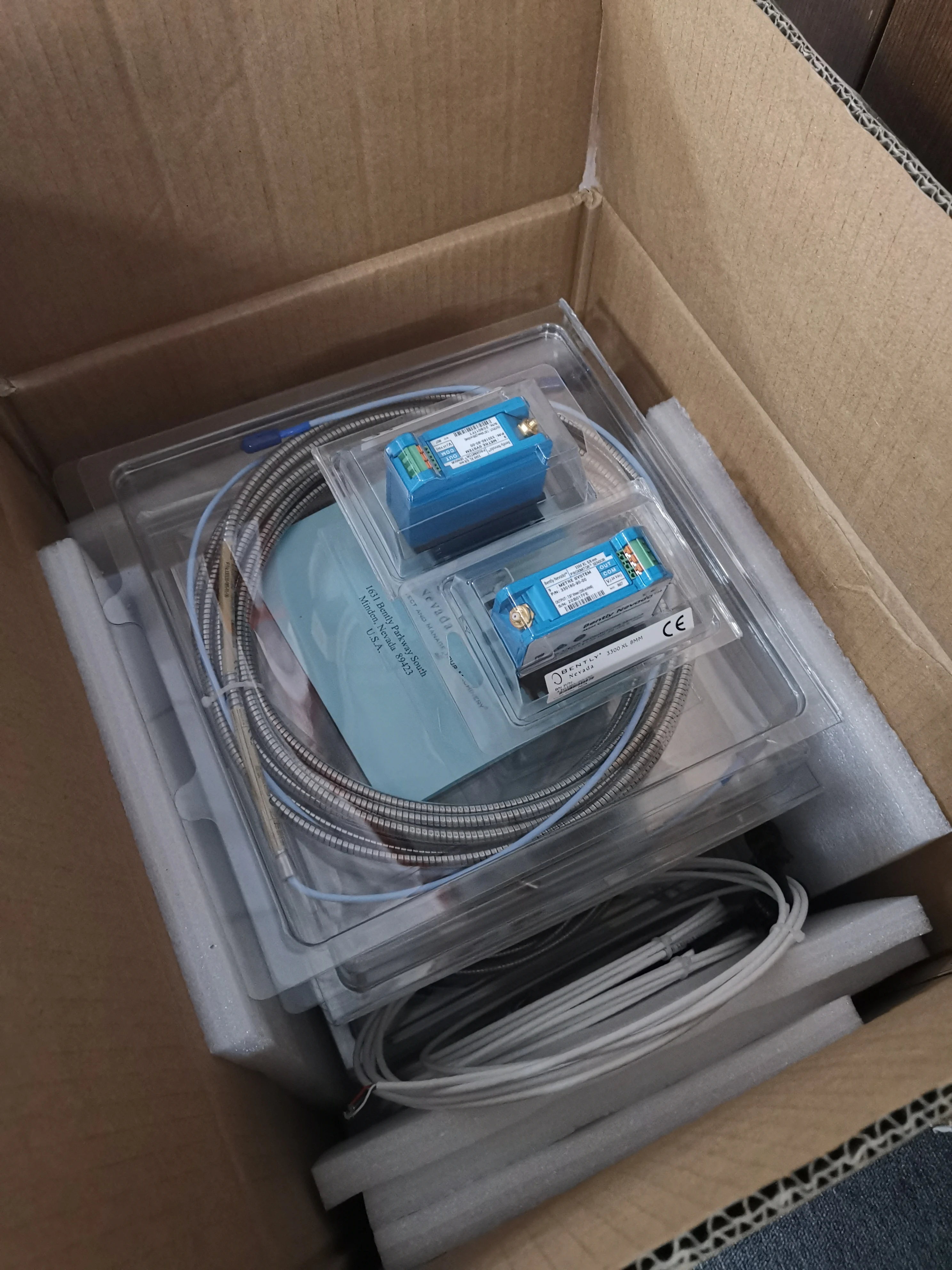 Bently Nevada 990-10-xx-01-05 2-Wire Vibration Transmitter for Oil ...