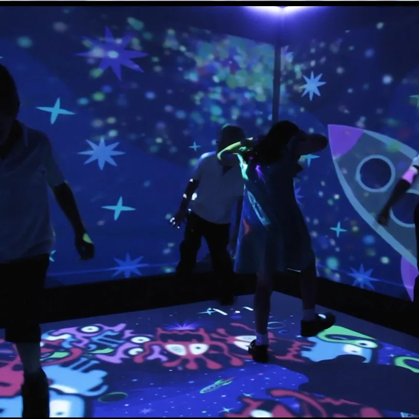 Interactive Projection Room Cave 3D Holographic Magic Space Virtual ...