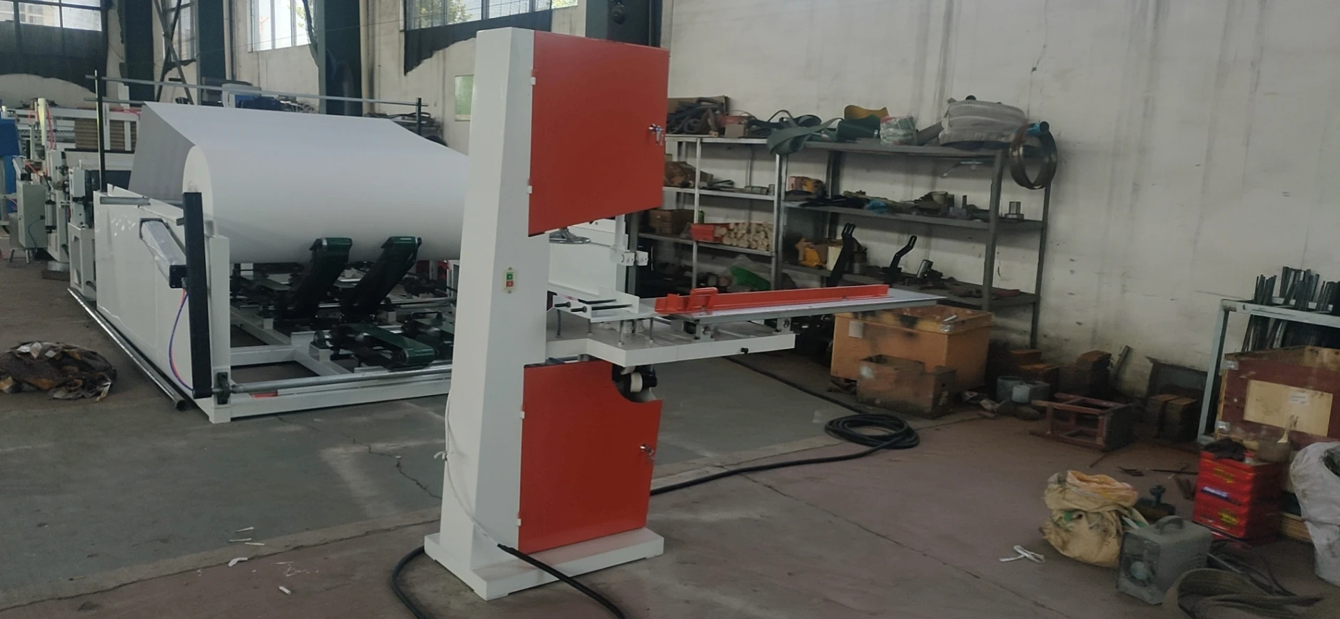 Toilet Paper Bandsaw Cutter - Efficient & Reliable Cutting
