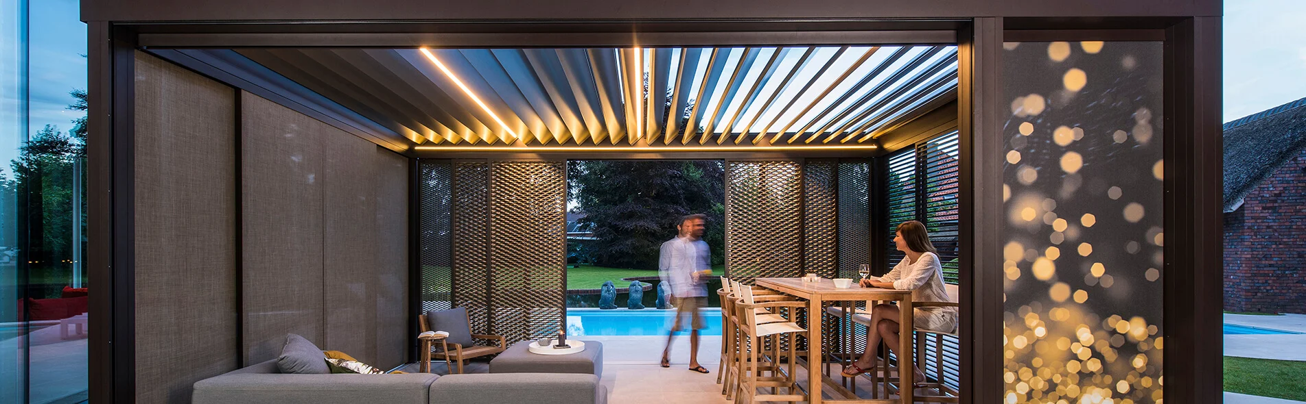 Garden Adjustable Outdoor Gazebo - Modern Bioclimatic Pergola