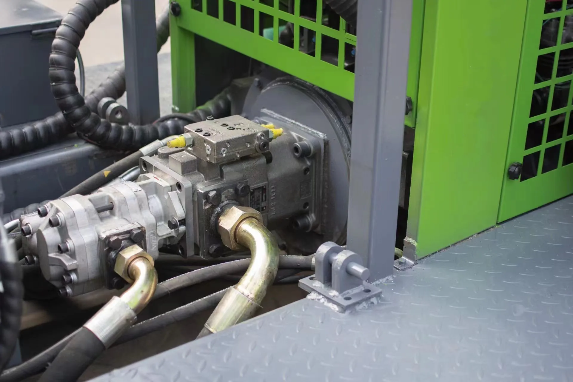 Rotary Table Hydraulic Drilling Rigs For Geotechnical - Buy Coal Mine ...