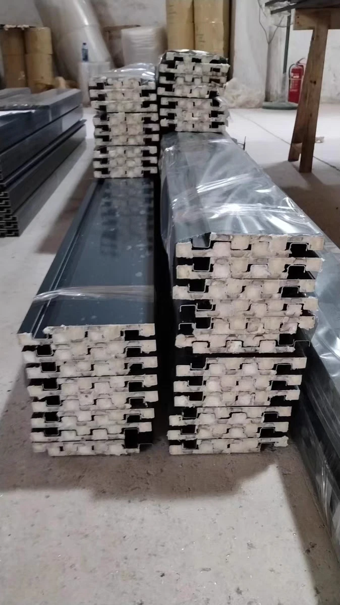 Aluminum Roofing Pu Sandwich Panel Prefab House Heat Insulation ...