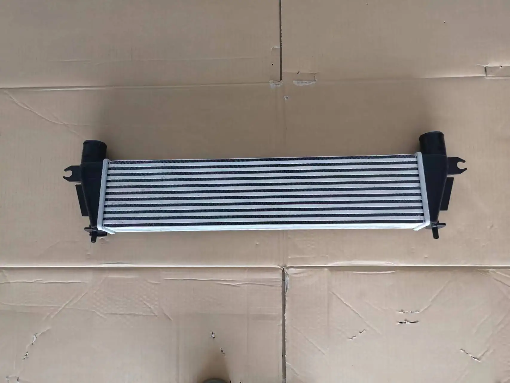 Dmax Intercooler 8980906274 - High Quality Plastics & Aluminum