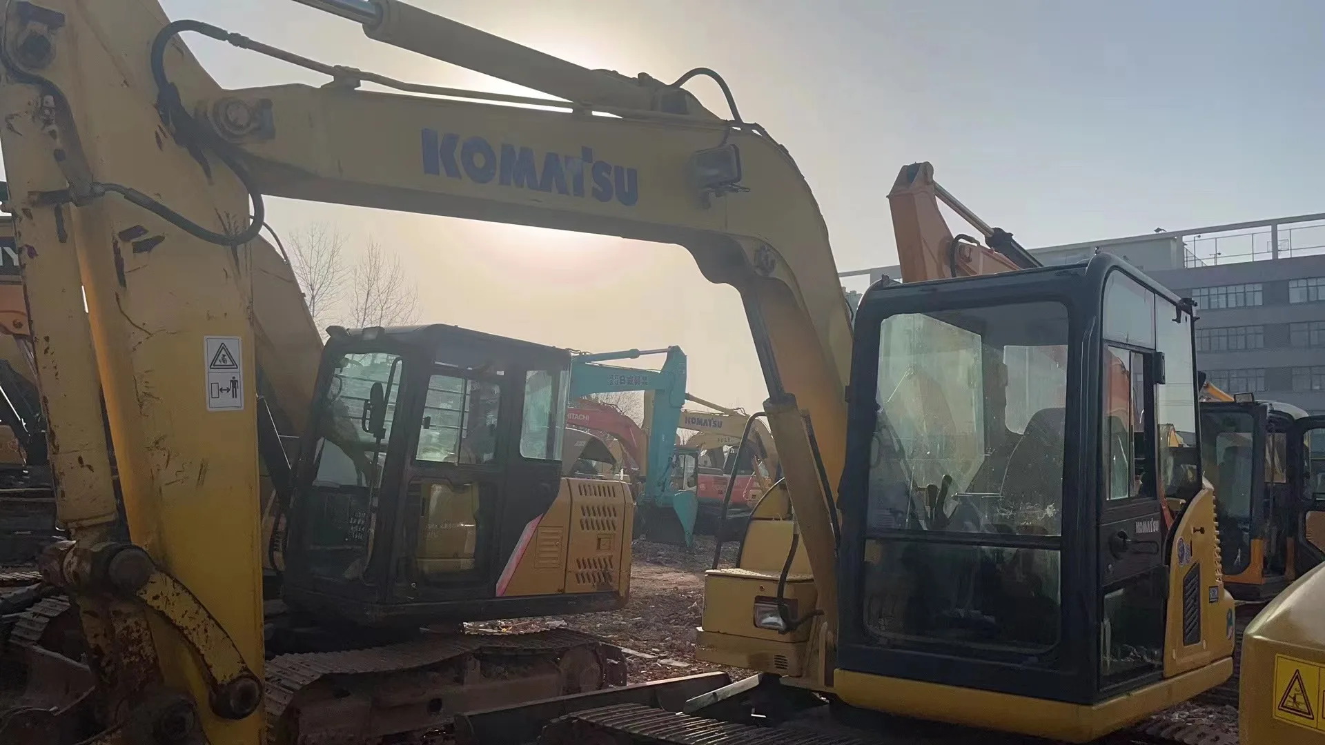 Superior Performance Used Original Mini Crawler Backhoe Excavator ...