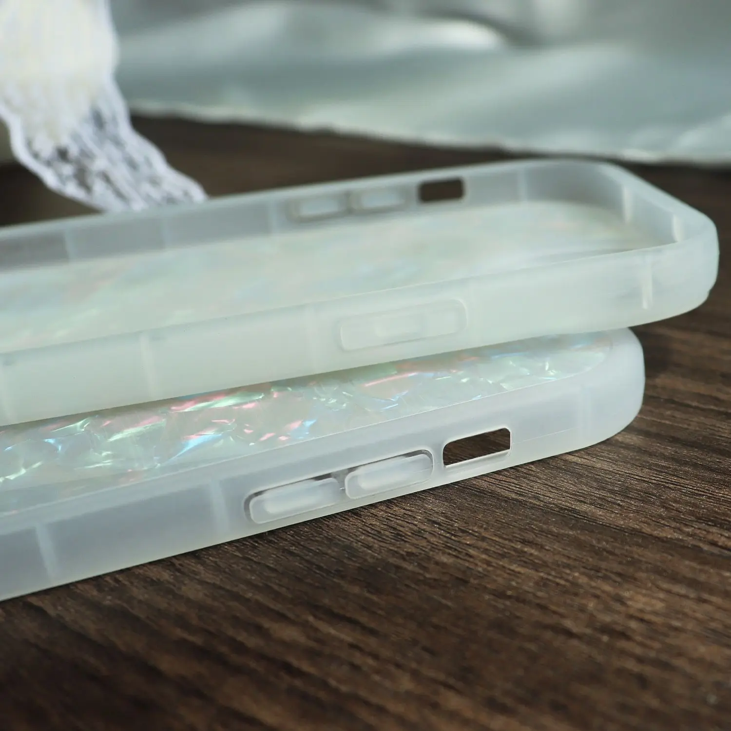 The New Shell Pattern With Bracket Mobile Phone Case Is Suitable For ...