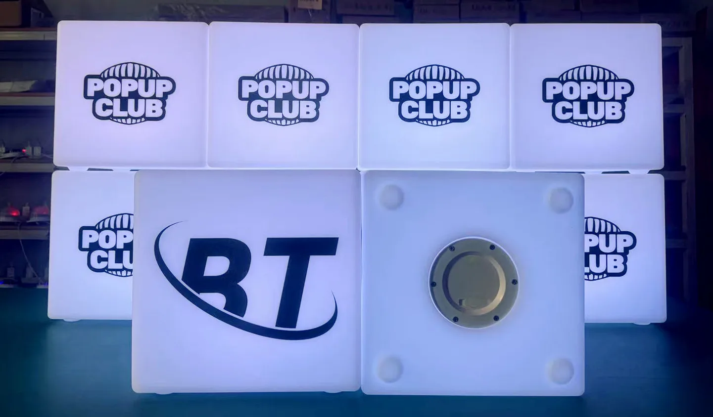 Customized Logo LED Square Light RGB LED Cube Light Battery Powered ...