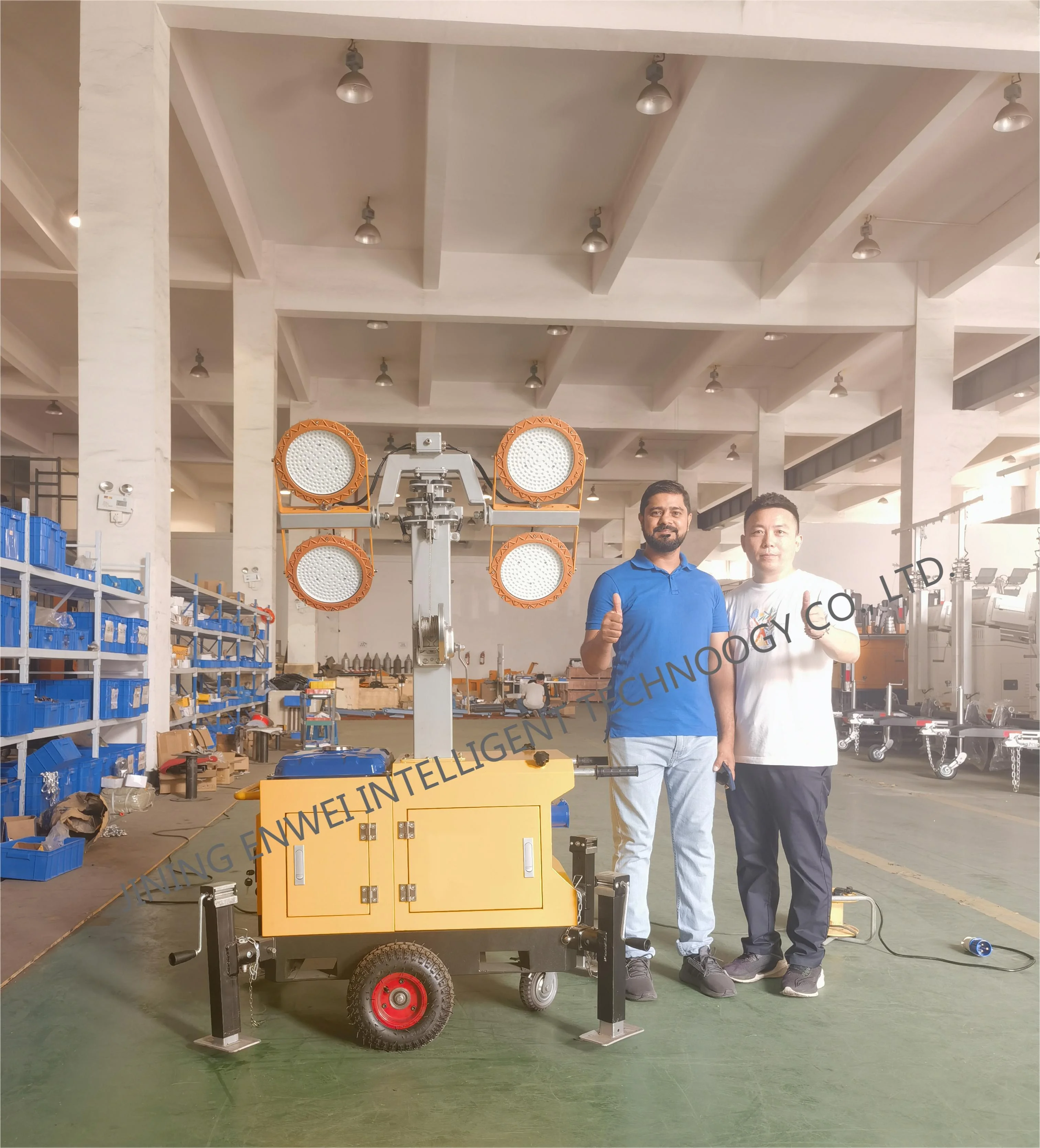 Truck Mounted 7m Manual Mast Gasoline Engine Mobile Light Tower For ...