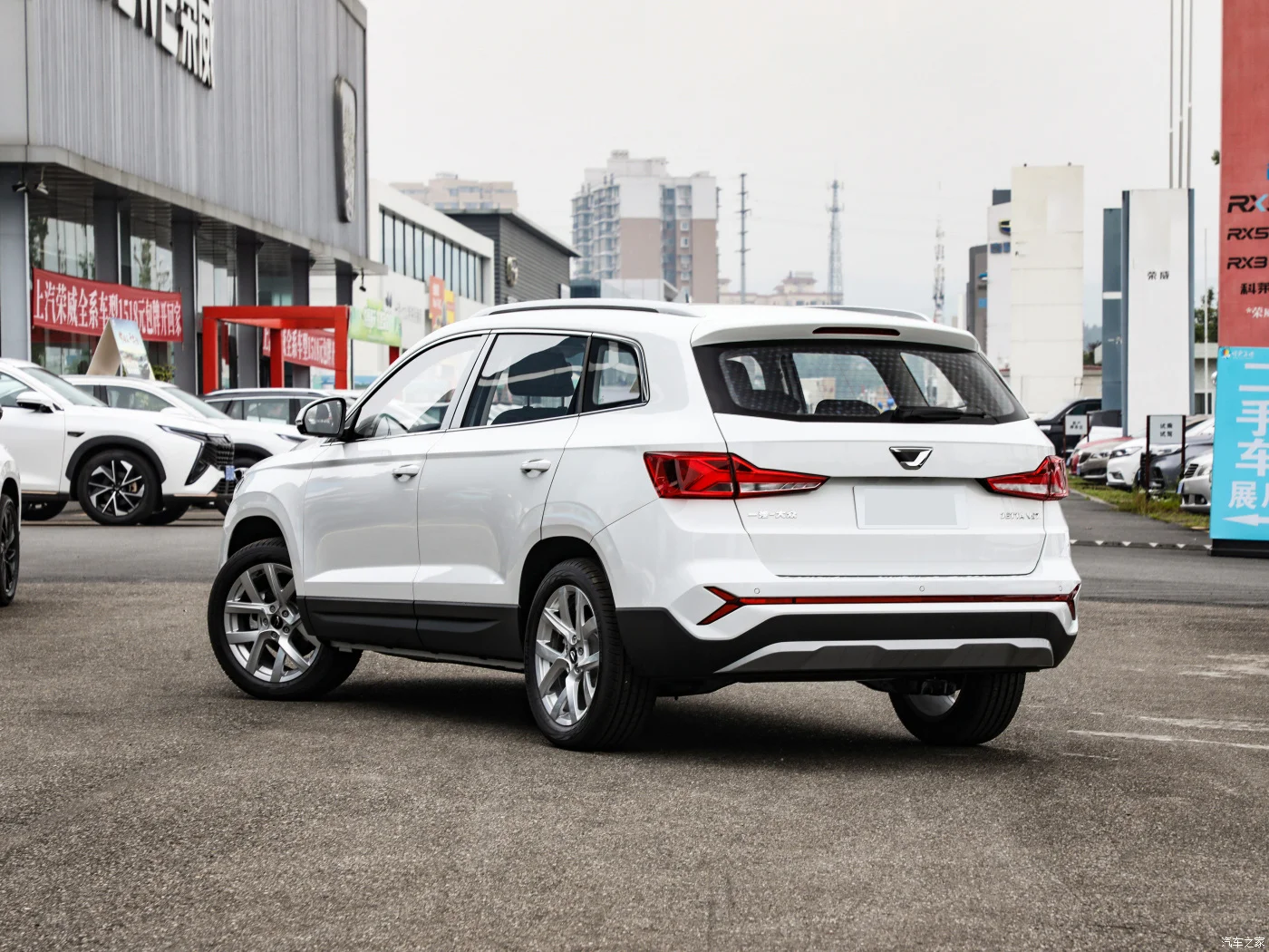 2023 Volkswagen Vehicle Jetta Vs7 1.4t Petol 5 Door 5 Seat Suv Openable Panoramic Sunroof Six ...