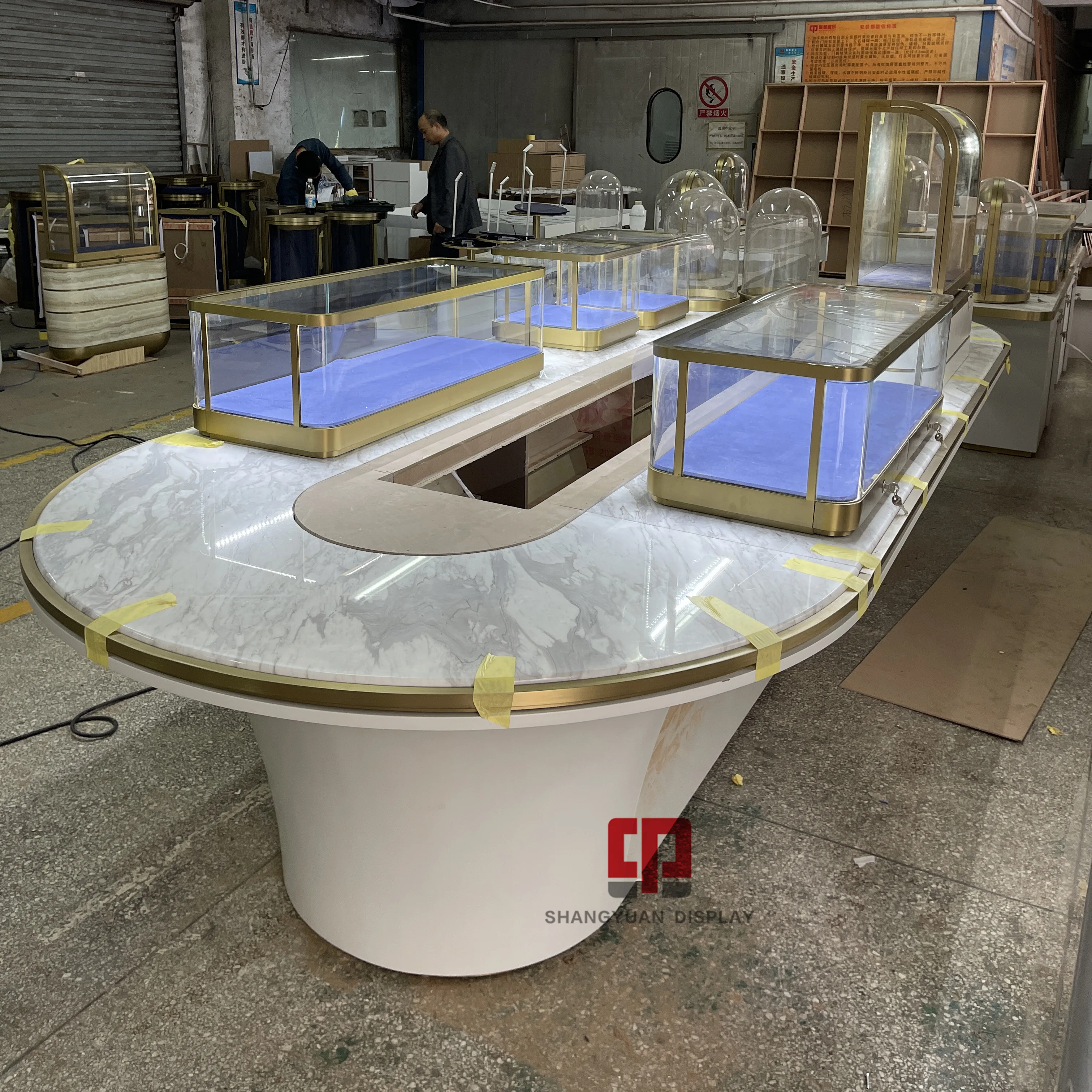 Luxury Jewelry Display Cases - Modern & Customized Designs