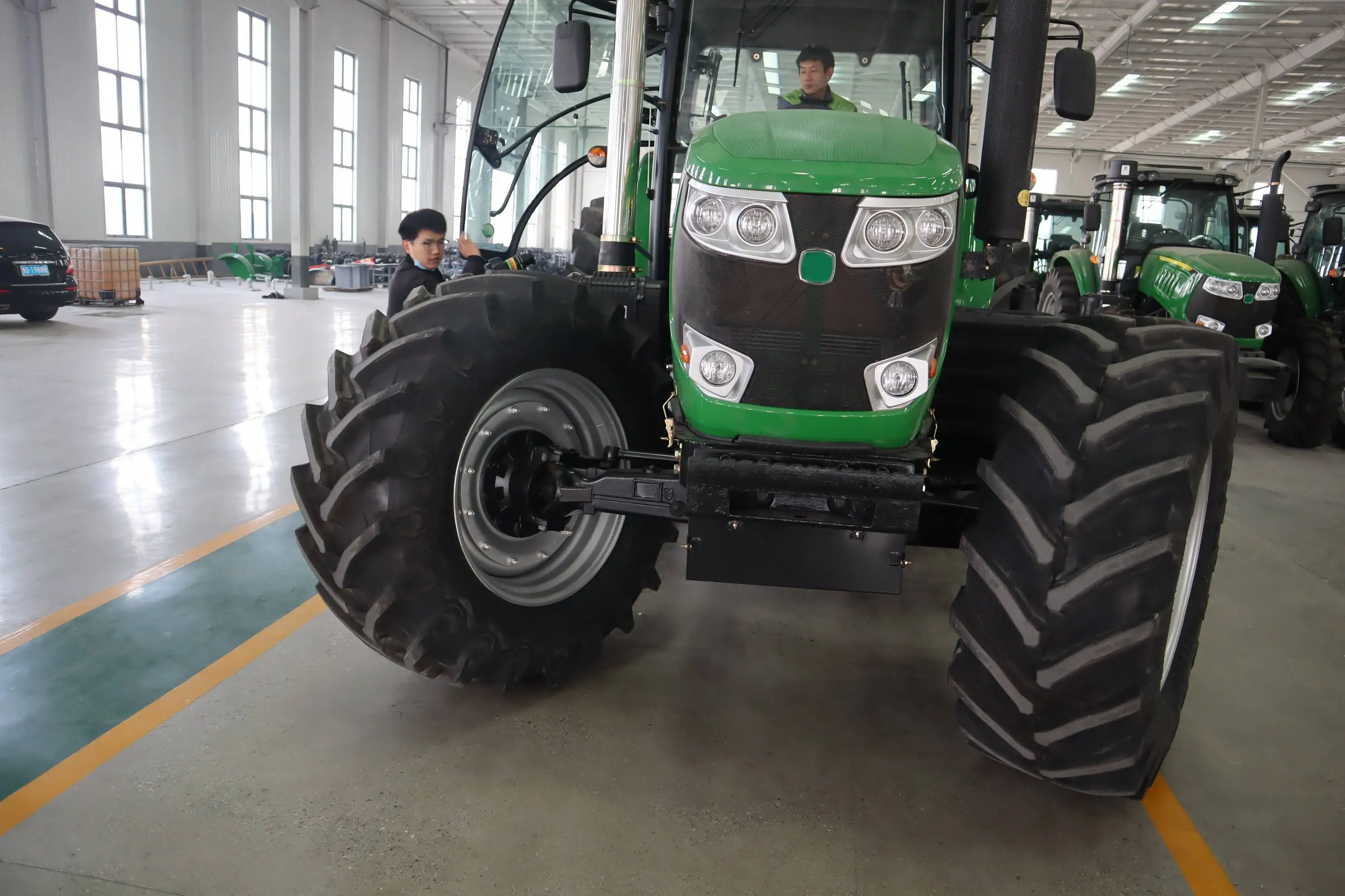 Mini Tractor With Front Loader 4x4 Loader and Backhoe 4x4 Compact ...