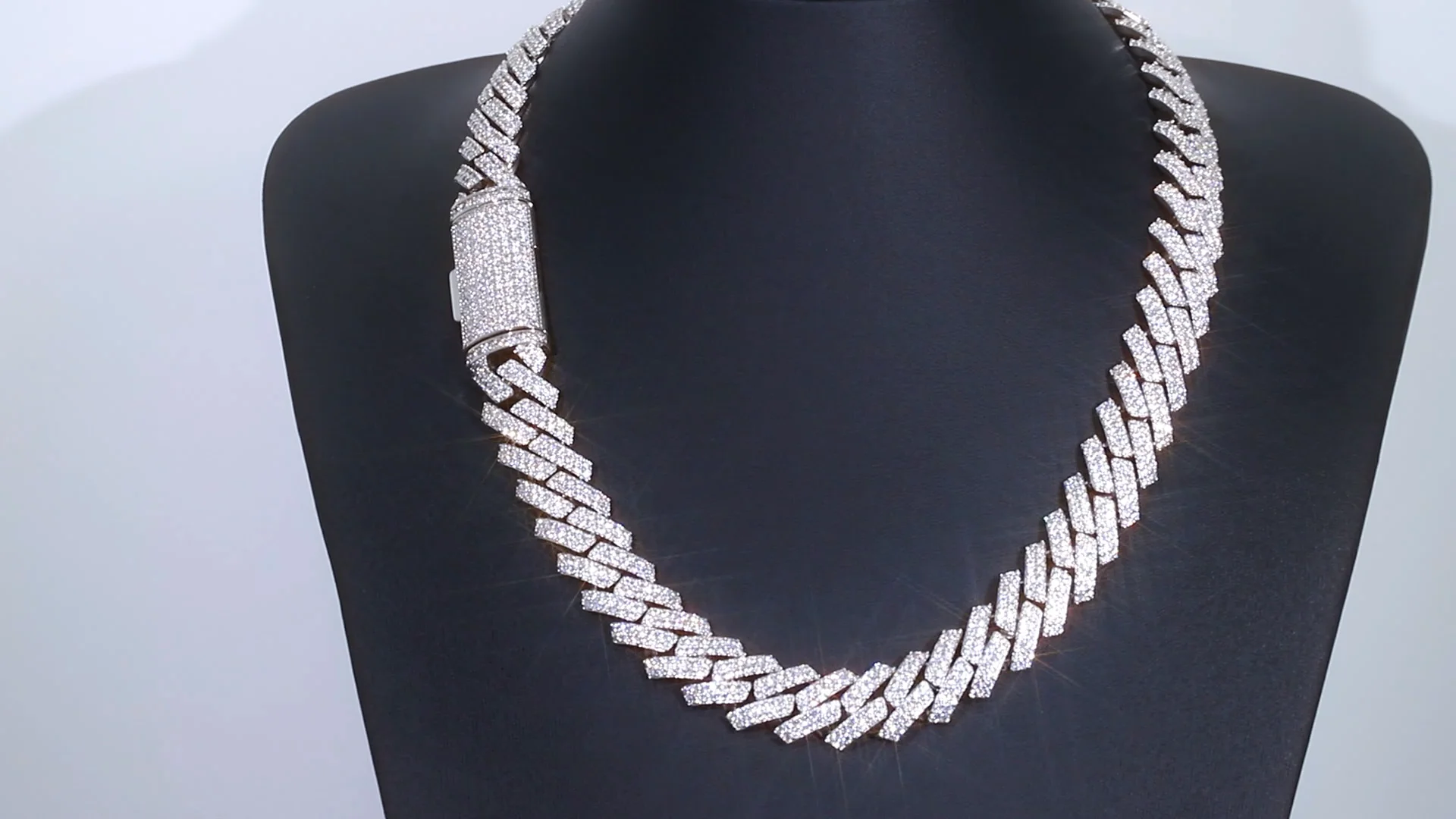 Yu Ying Jewelry Solid Silver Pass Diamond Tester Vvs Moissanite Chian ...