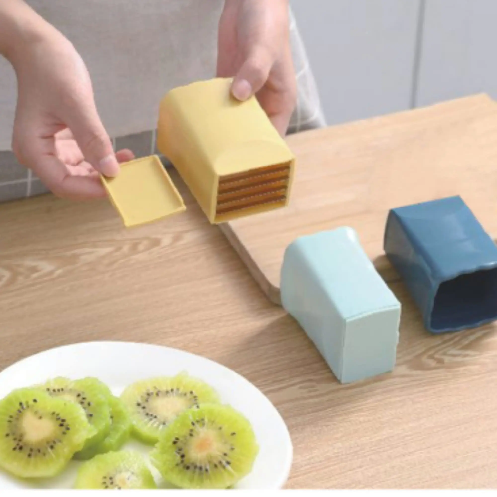 New Design Fruit Vegetable Salad Strawberry Cutter Durable Kitchen Egg ...