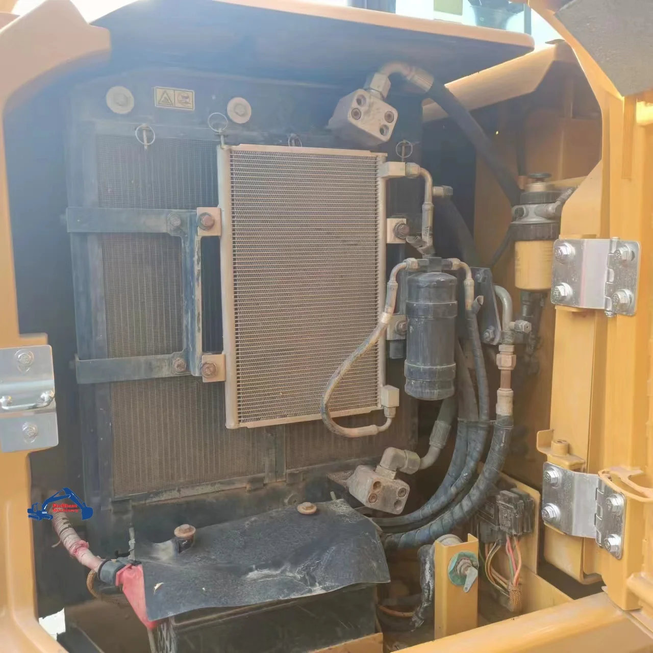 High Working Efficiency Mini Caterpillar Excavators Earth Moving ...