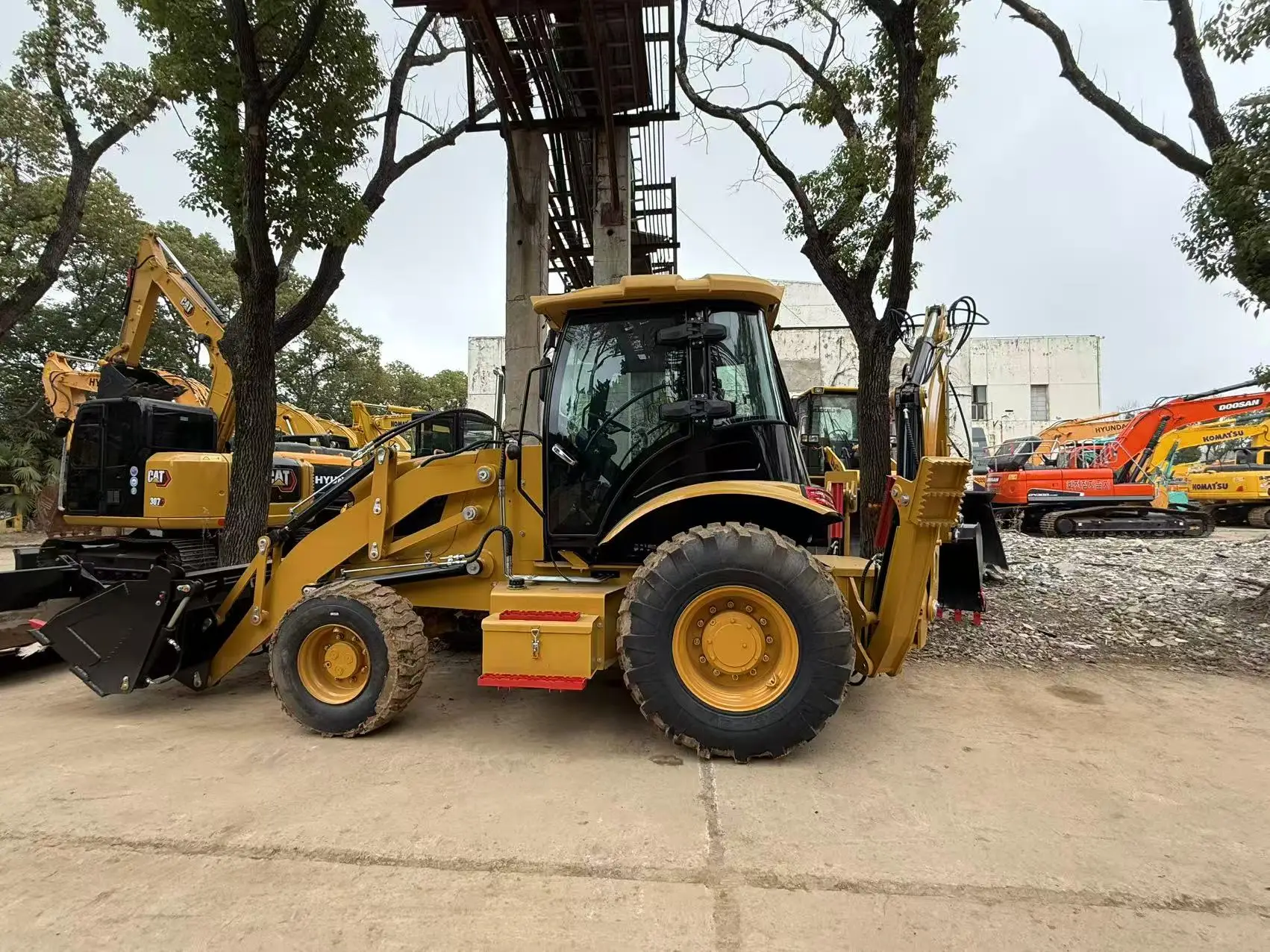 Used Bulldozer CAT 420F Backhoe Loader Four-wheel Drive Multi-function ...