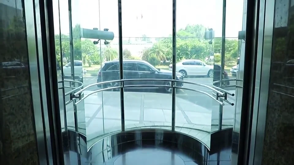 Glass Round Sightseeing Lift Modernize Commercial Panoramic Elevator ...