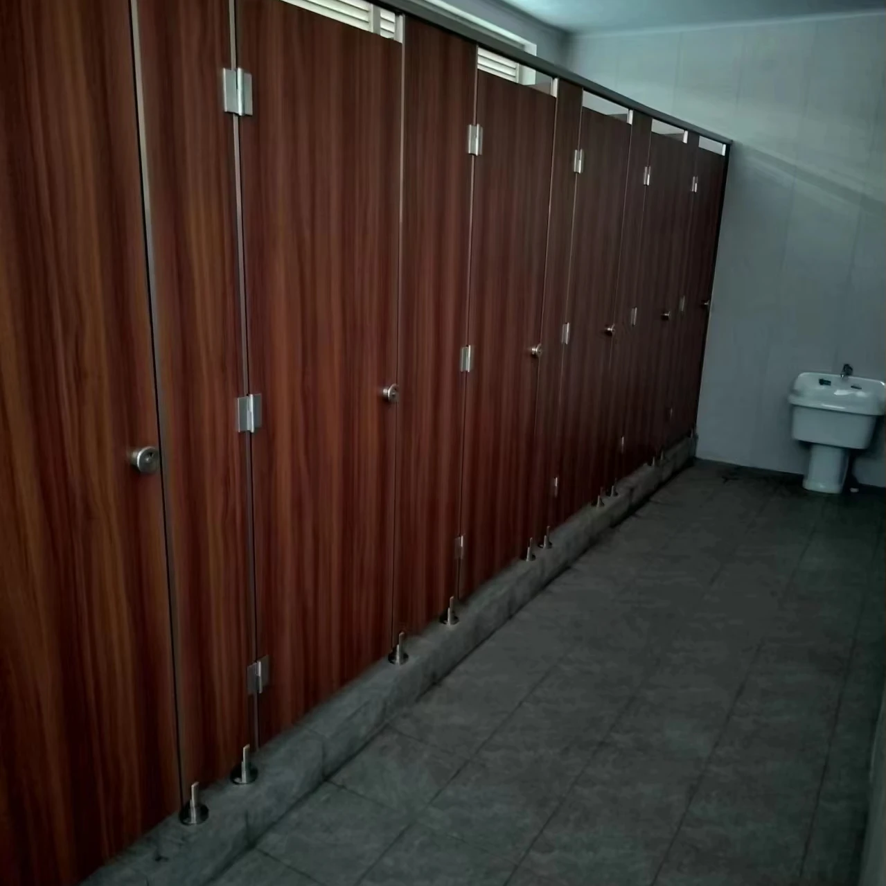 Wood Toilet Partition Wc Cubicle Material Materia Free Of Formaldehyde Dustproof And Waterproof ...