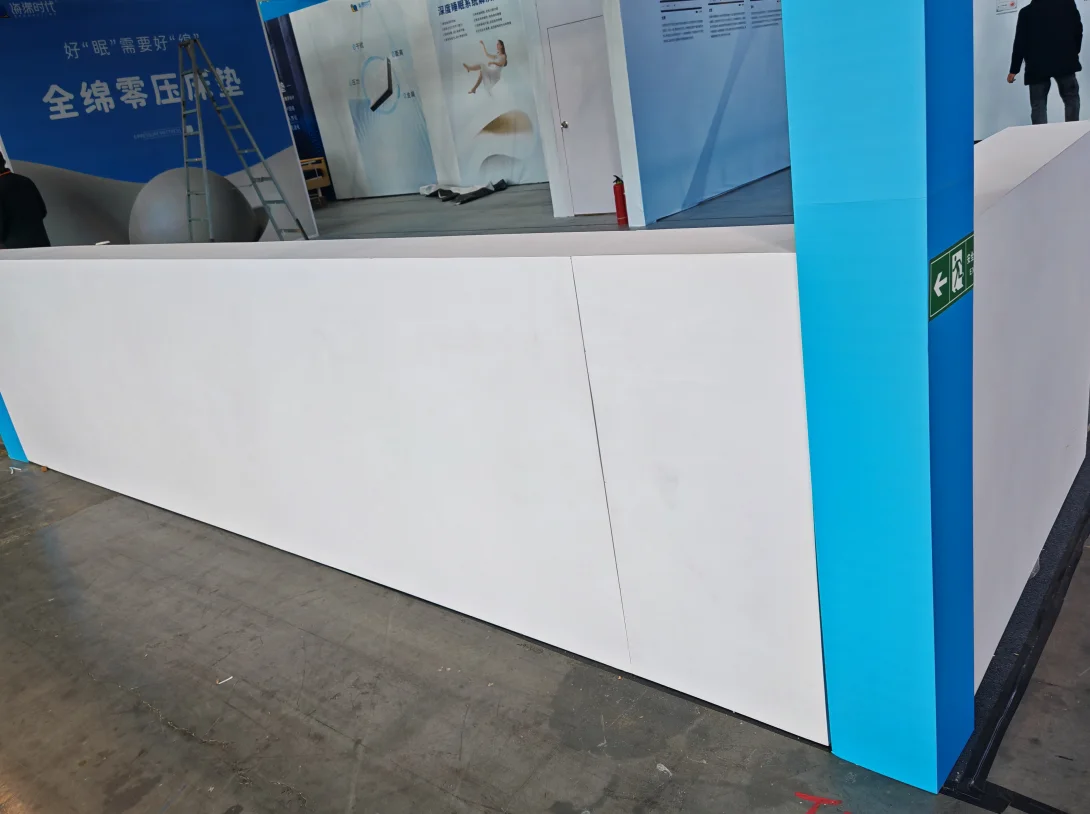 Customizable Assembly Booth Stand Cabinet With Locker for Trade Shows ...